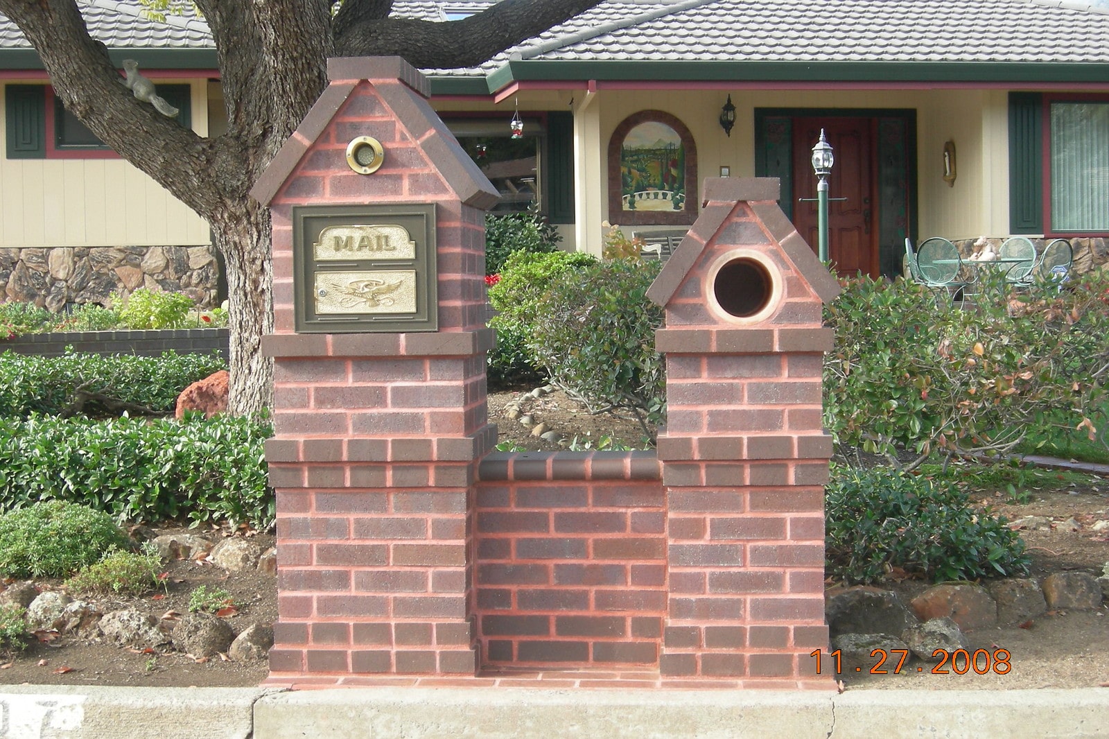 8 Popular Mailbox Styles - MailboxWorks